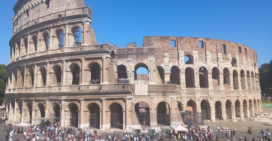 Ancient Rome: Walk Like a Gladiator | Travel Buddies
