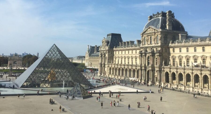 Paris: Louvre Museum Guided Tour With Seine Cruise Discount | Travel ...