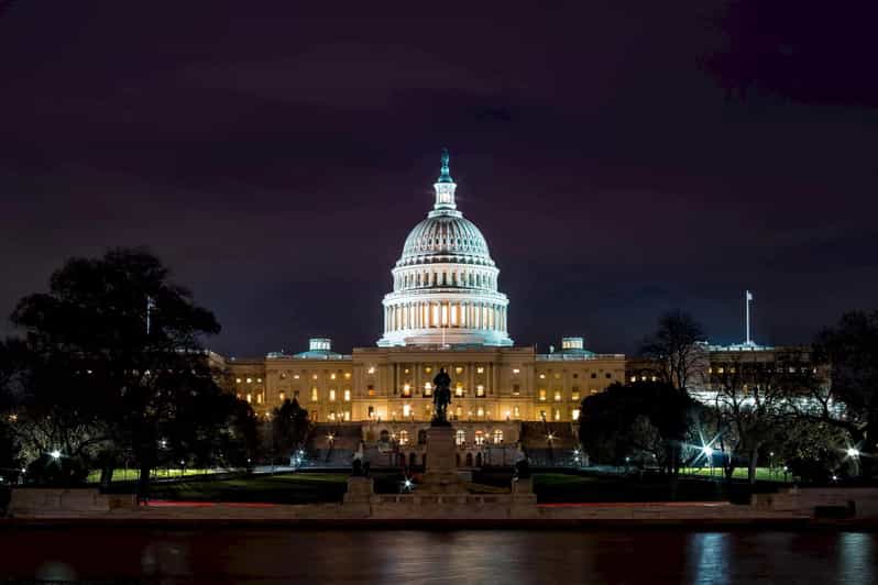 Washington After Dark Night Tour | Travel Buddies