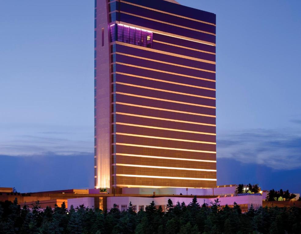 MGM Tower at Borgata Review | Travel Buddies