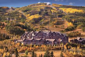 The Ritz-Carlton, Bachelor Gulch Review | Travel Buddies
