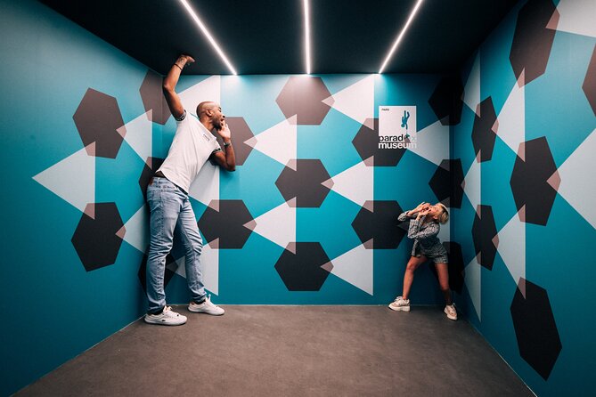 Entry Ticket for Paradox Museum Paris | Travel Buddies