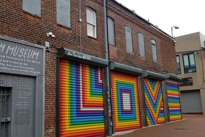 Historic Alleyways Guided Walking Tour of Washington DC | Travel Buddies