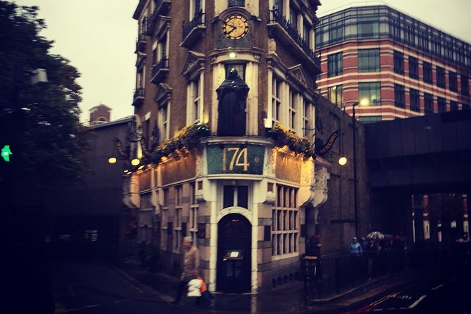 London Introduction Walking Tour | Travel Buddies