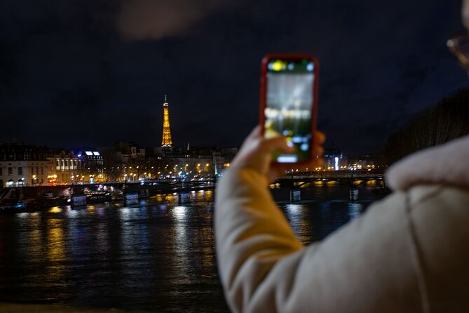 Paris by Night: a Walking Tour Through the City of Lights | Travel Buddies