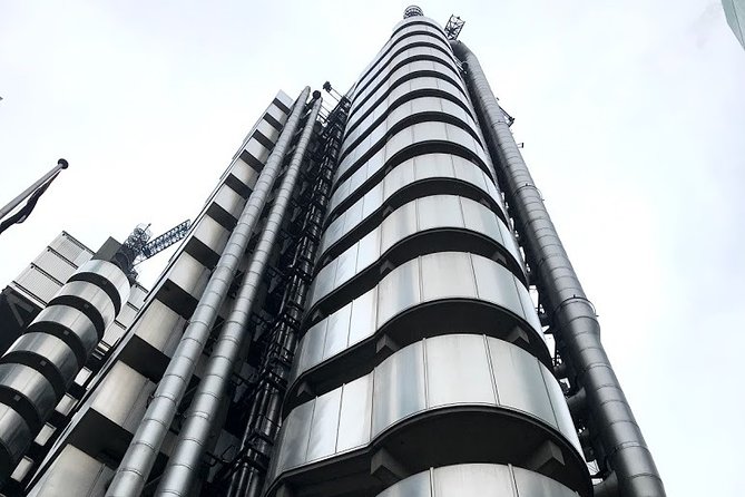 English and Finance 8 Day Tour in London | Travel Buddies