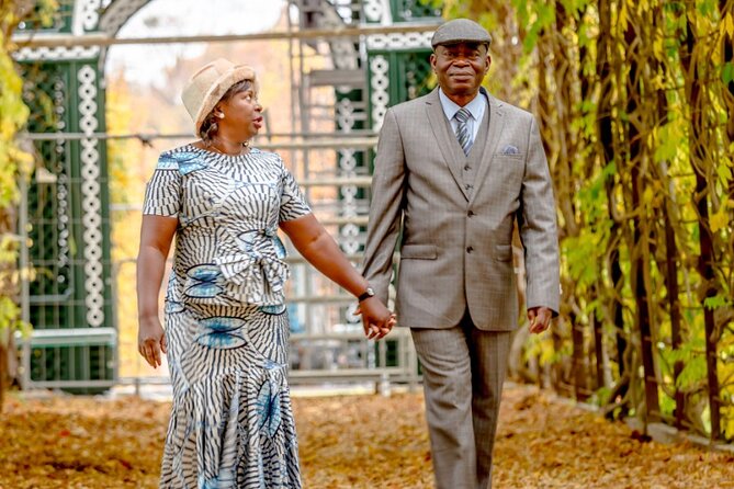 Tailored Fun and Private Photo Shoot in Vienna | Travel Buddies