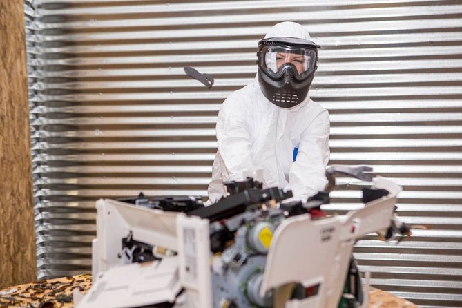 Wreck Room - A Destruction Experience, Standard Wrecking | Travel Buddies