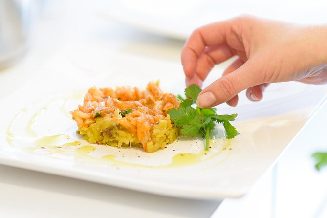 Enjoy A Delightful Three-Course Dinner In The Heart Of Lisbon | Travel ...