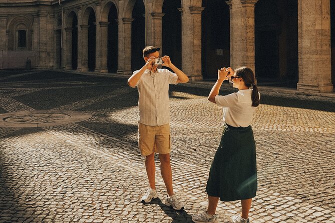 Private Photo Shoot in Sunny Rome | Travel Buddies