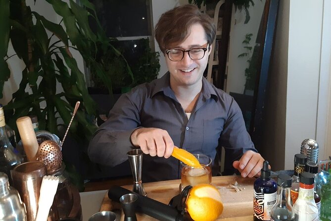 Bourbon Basics and Whiskey Tasting West Village | Travel Buddies