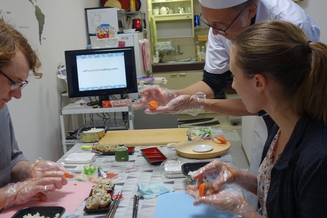 Sushi Making Studio Mini | Travel Buddies