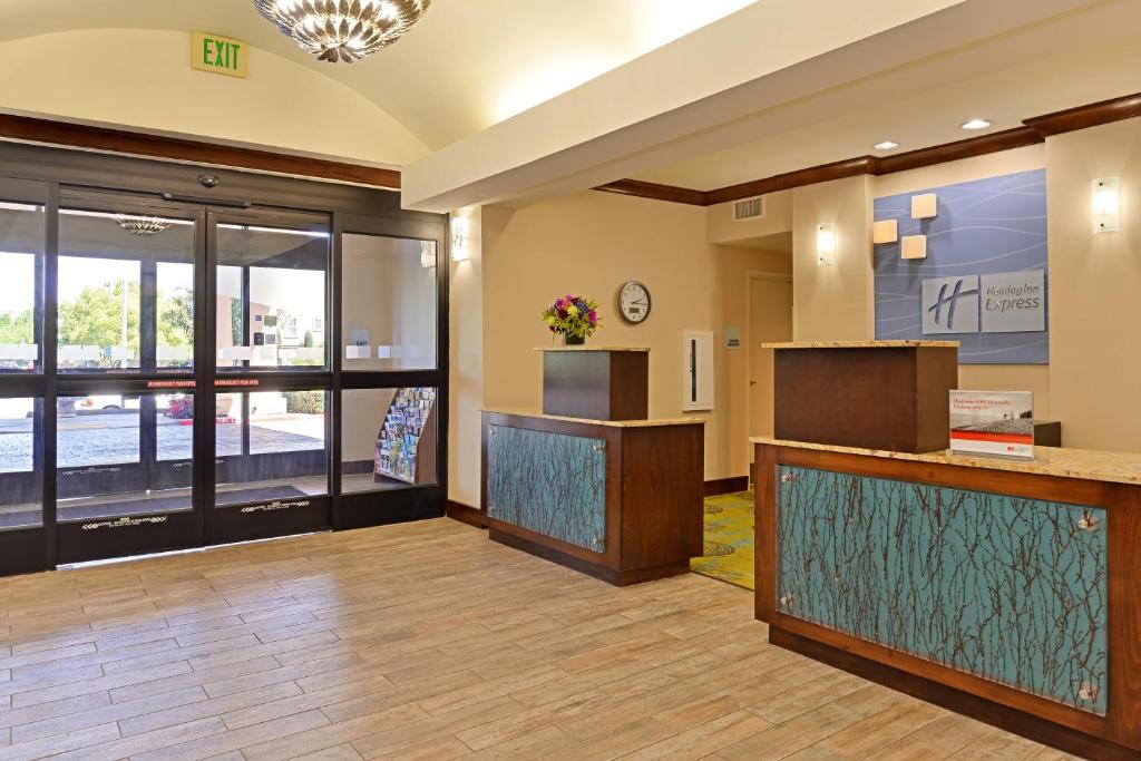 Holiday Inn Express Fresno River Park Highway 41, an IHG Hotel Review ...