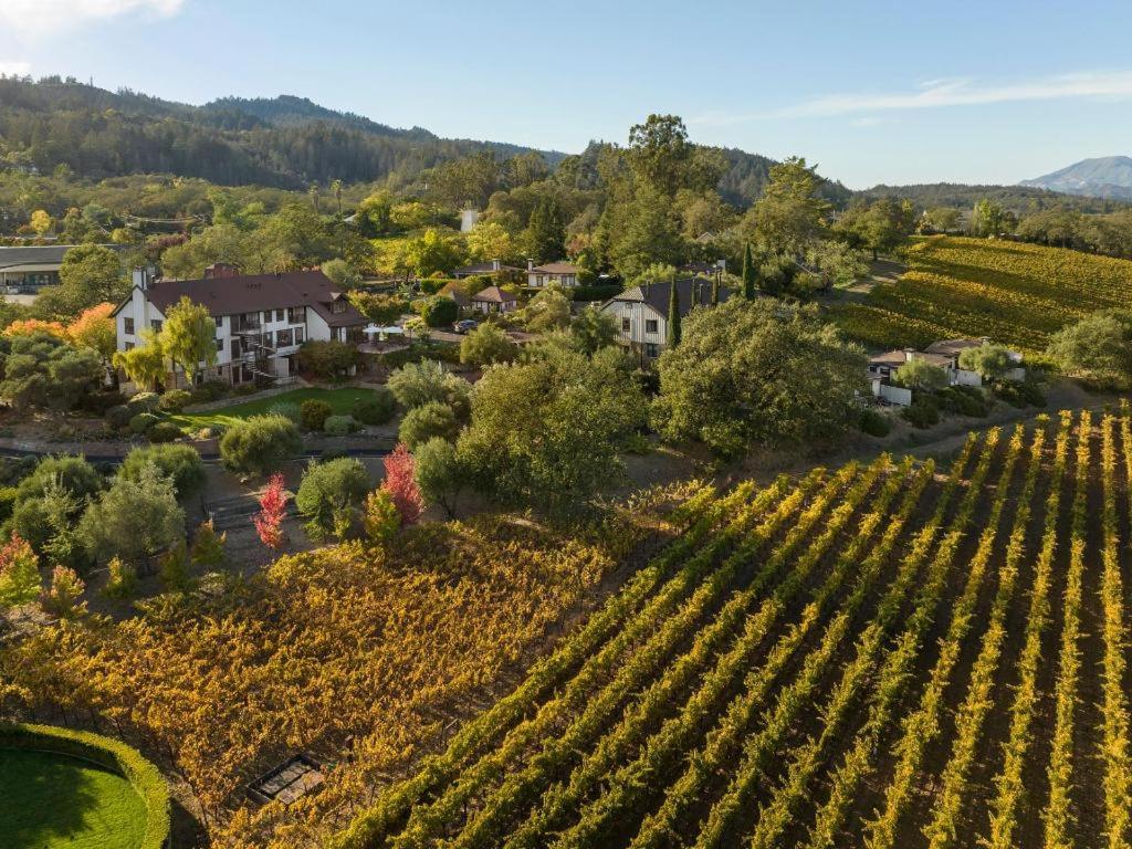 Wine Country Inn & Cottages Napa Valley Review | Travel Buddies