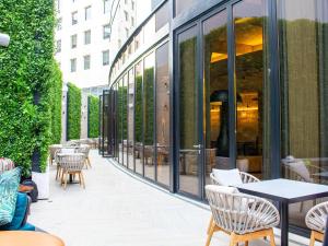 Ibis World Trade Centre Review | Travel Buddies