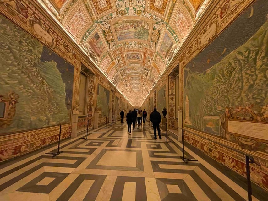 Vatican Museums & Sistine Chapel Entry Ticket | Travel Buddies